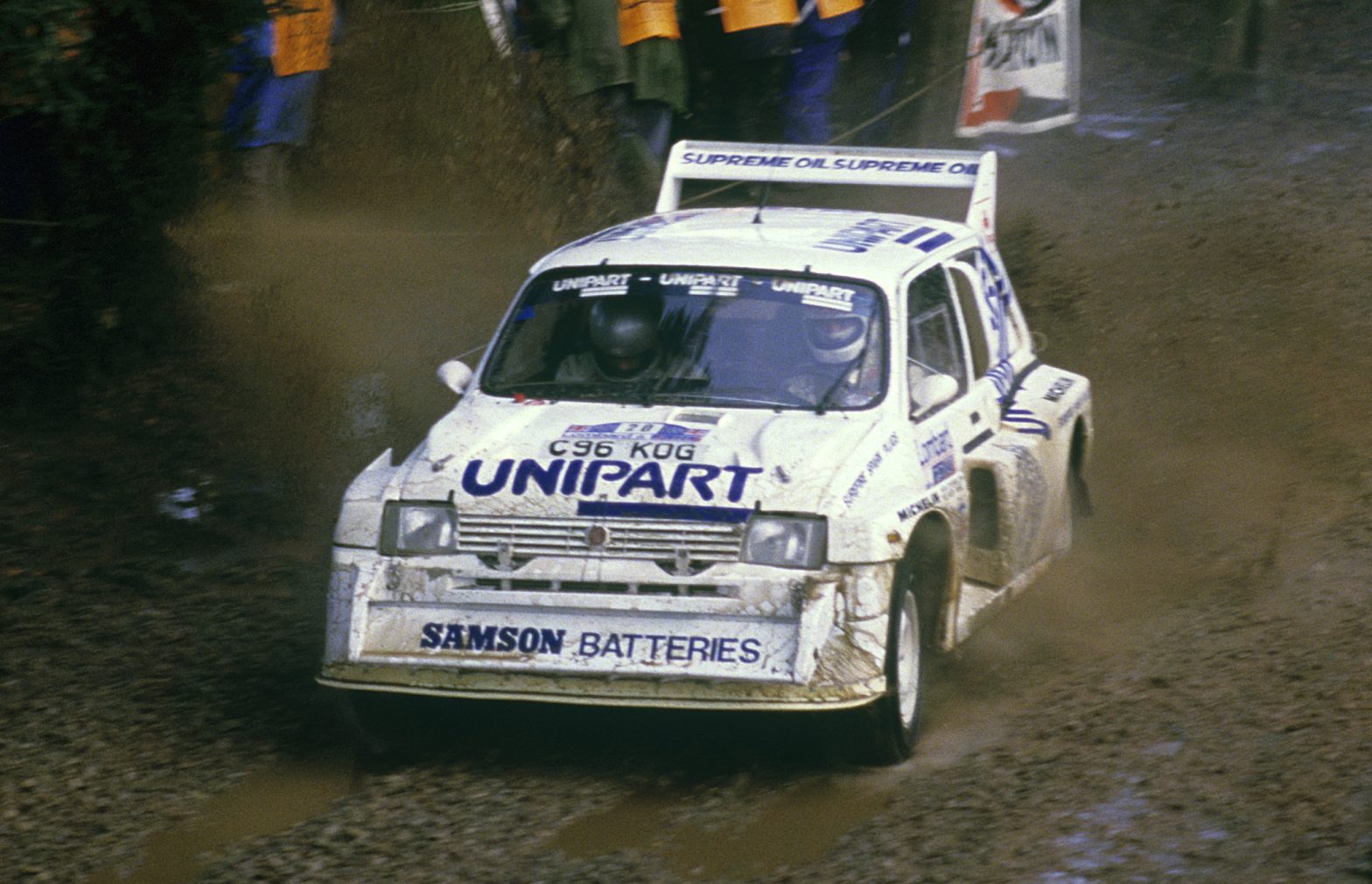 MG Metro 6R4 – 1986 – Gr. B – John Saunders – Original – Slowlysideways